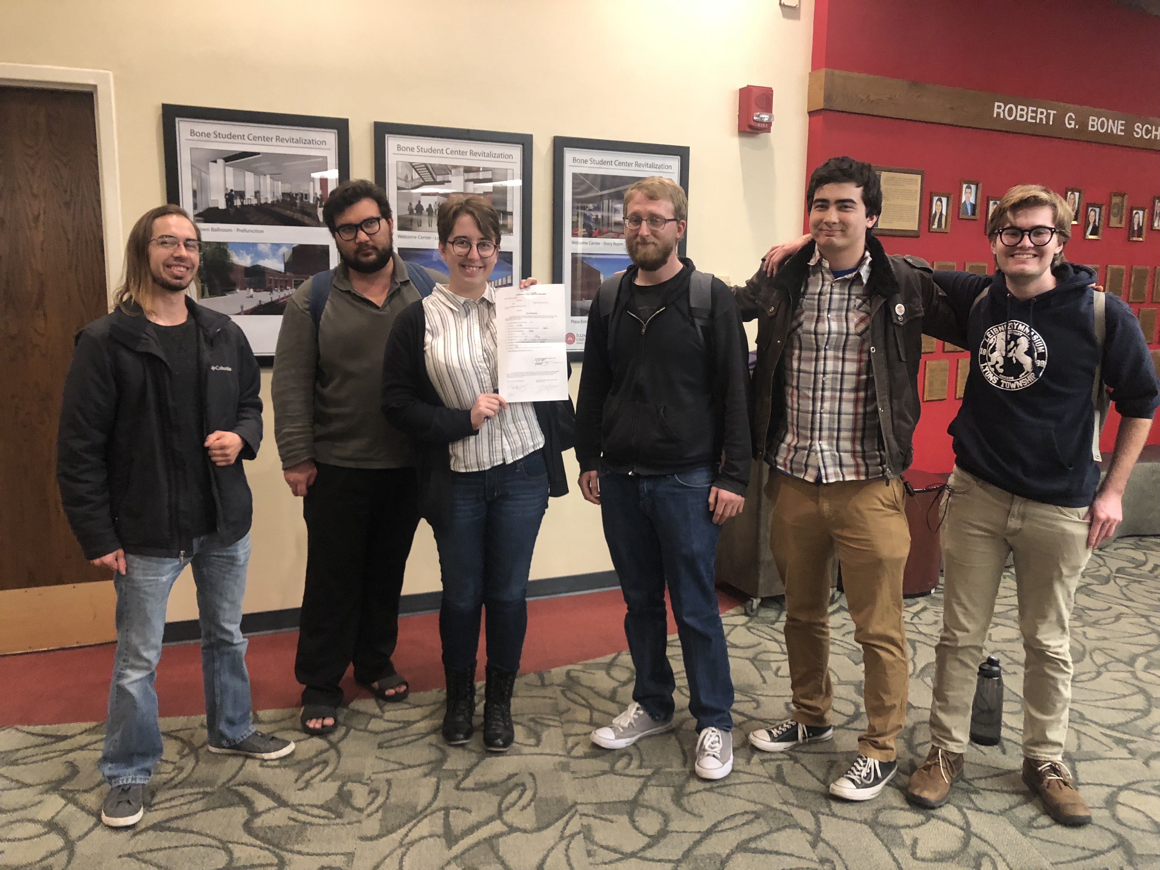 Illinois State University graduate workers vote overwhelmingly to form ...